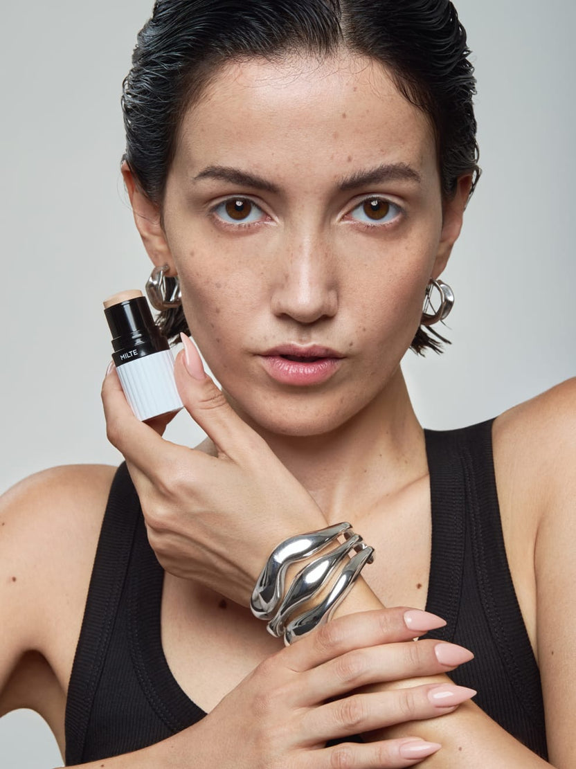 Foundation Stick - praktisch & fix | UND GRETEL | Foundation Stick ...